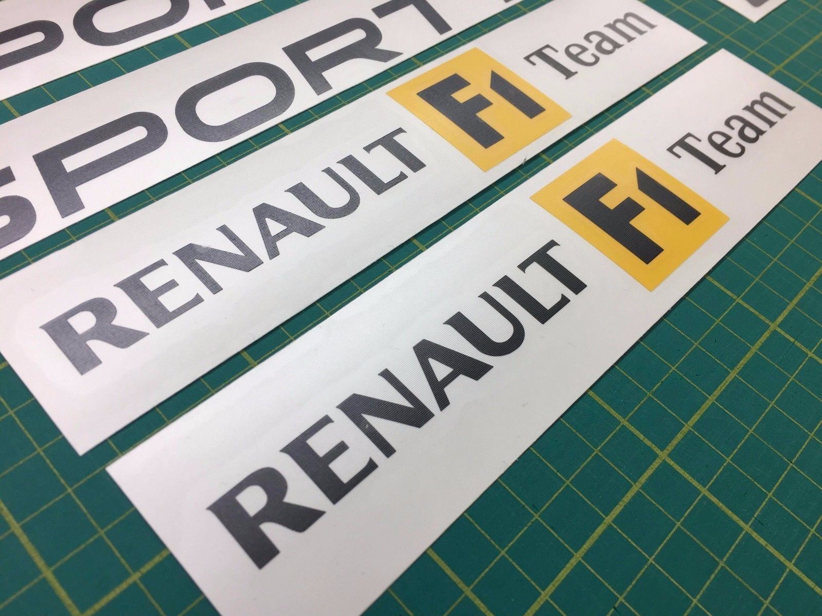 Zen Graphics - Renault Megane / Clio Sport F1 Team Decals / Stickers
