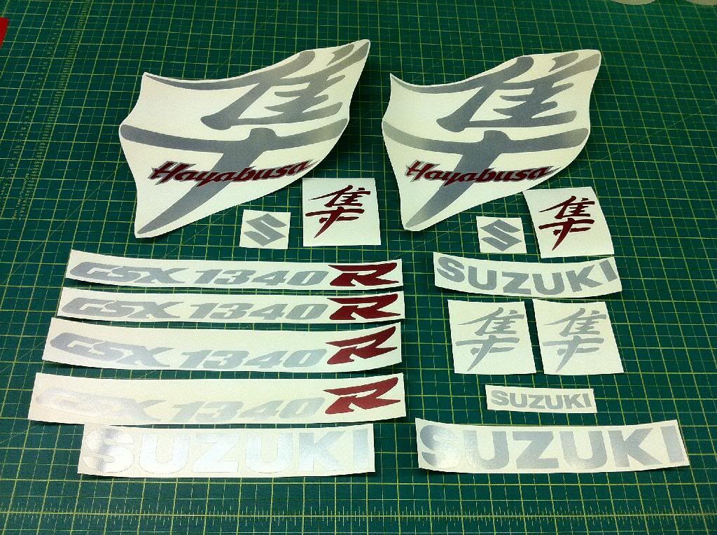 Zen Graphics - Suzuki Hayabusa GSX 1340R 1999 - 2007 Silver & Red ...