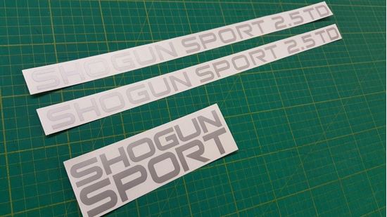 Zen Graphics - Mitsubishi Shogun sport 2.5 TD Decals / Stickers