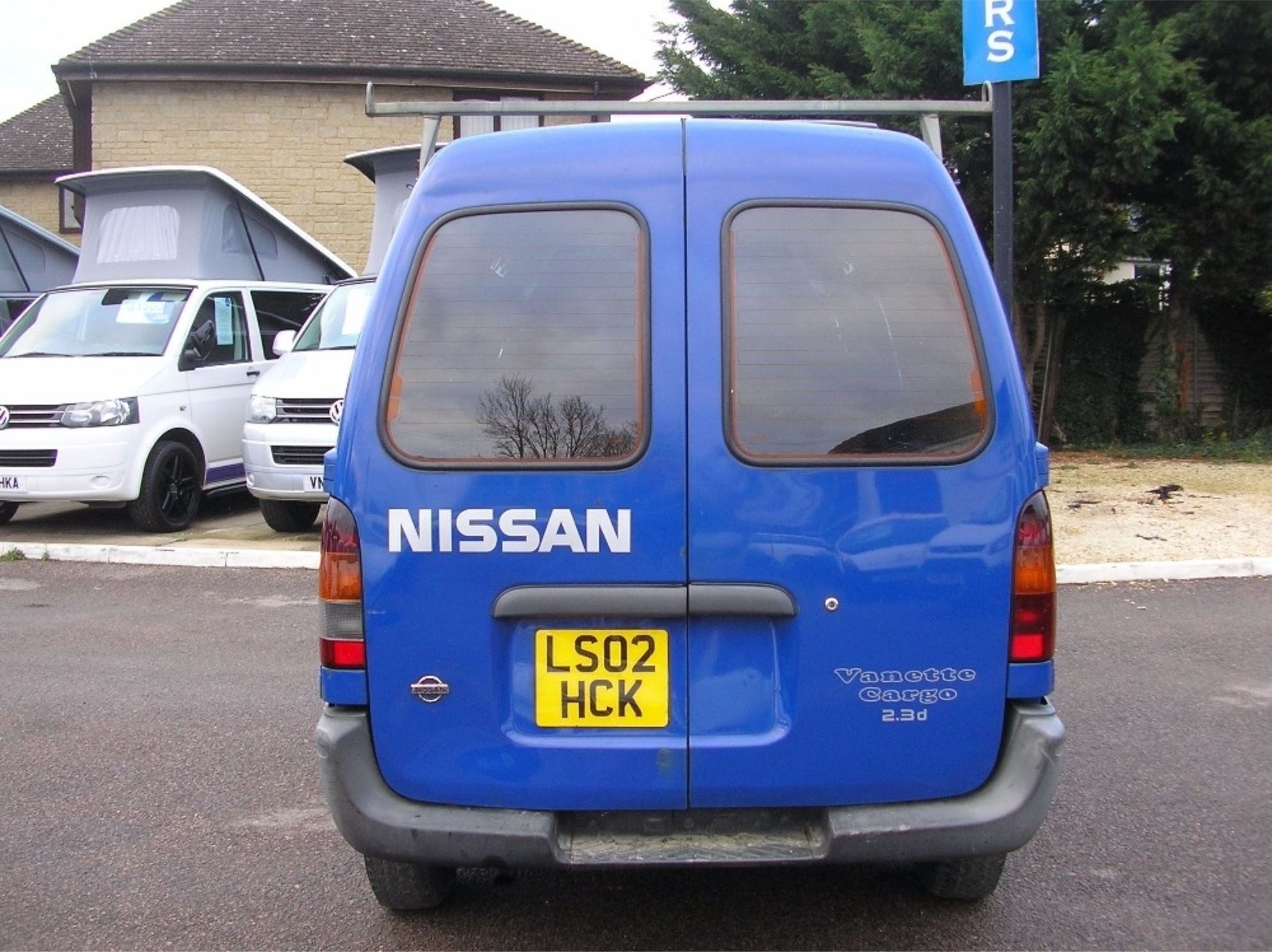 Zen Graphics - Nissan Vanette Cargo 2.3d tailgate / rear replacement ...
