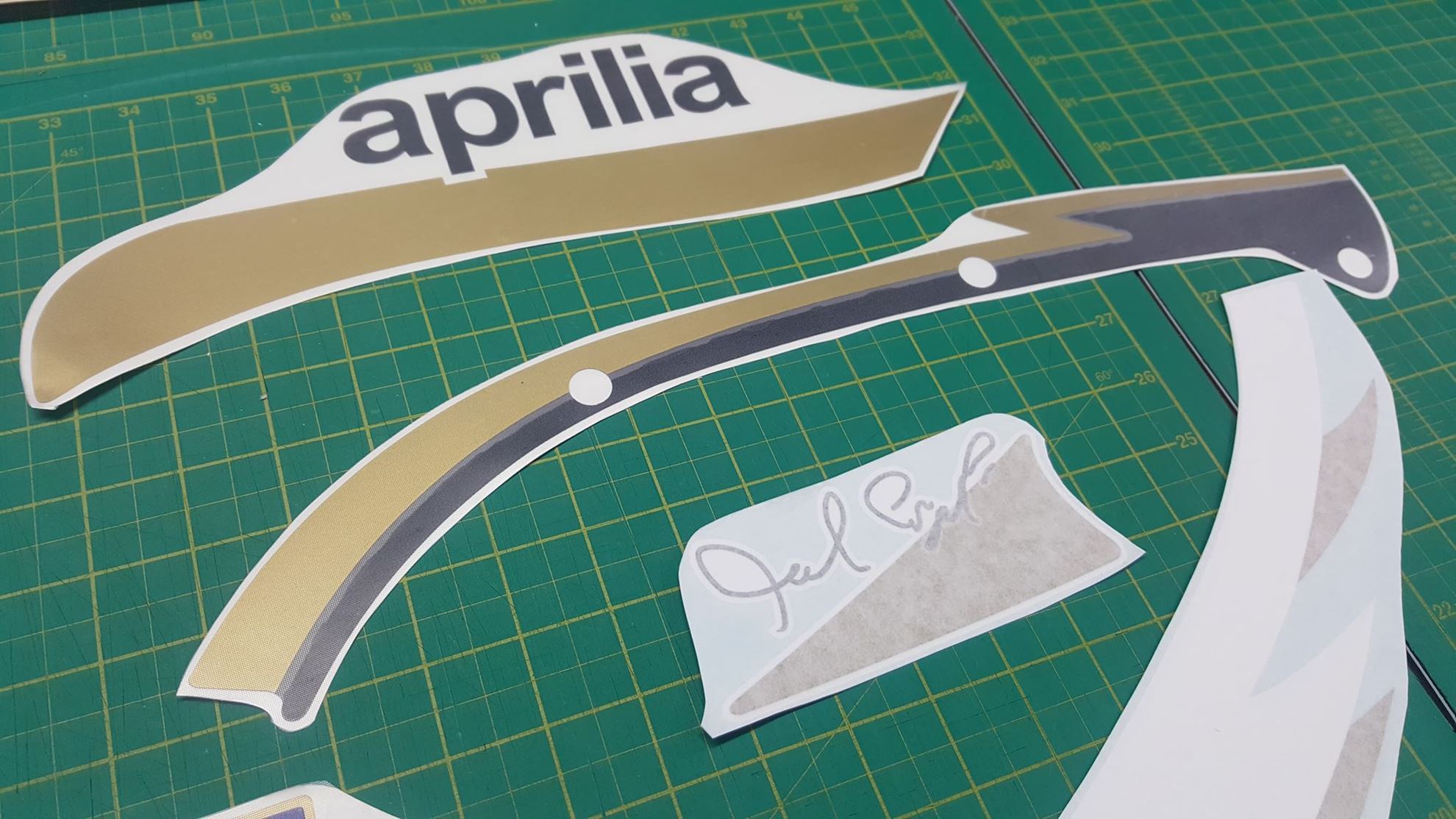 Zen Graphics - Aprilia RS 50 / 125 1999 - 2005 Replacement Decals ...