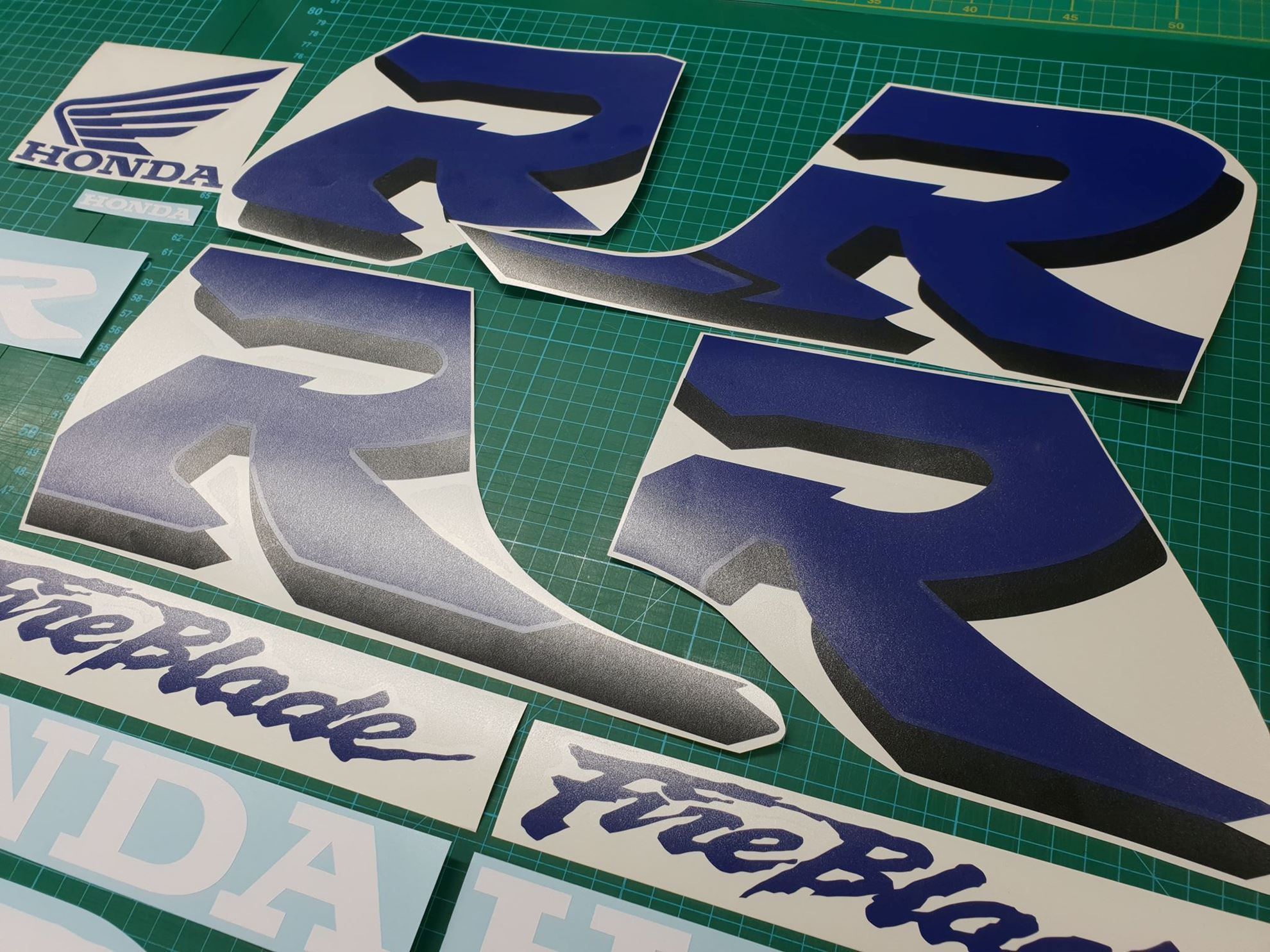 Zen Graphics - Honda CBR 900RR Full Fireblade 1998 replacement Decals ...