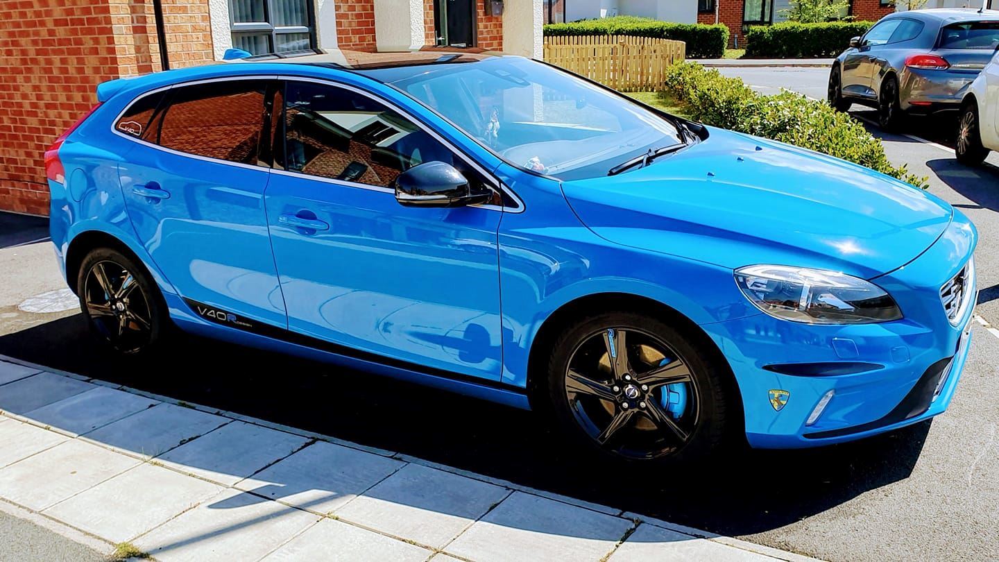 Zen Graphics - Volvo V40 R Design Stripes