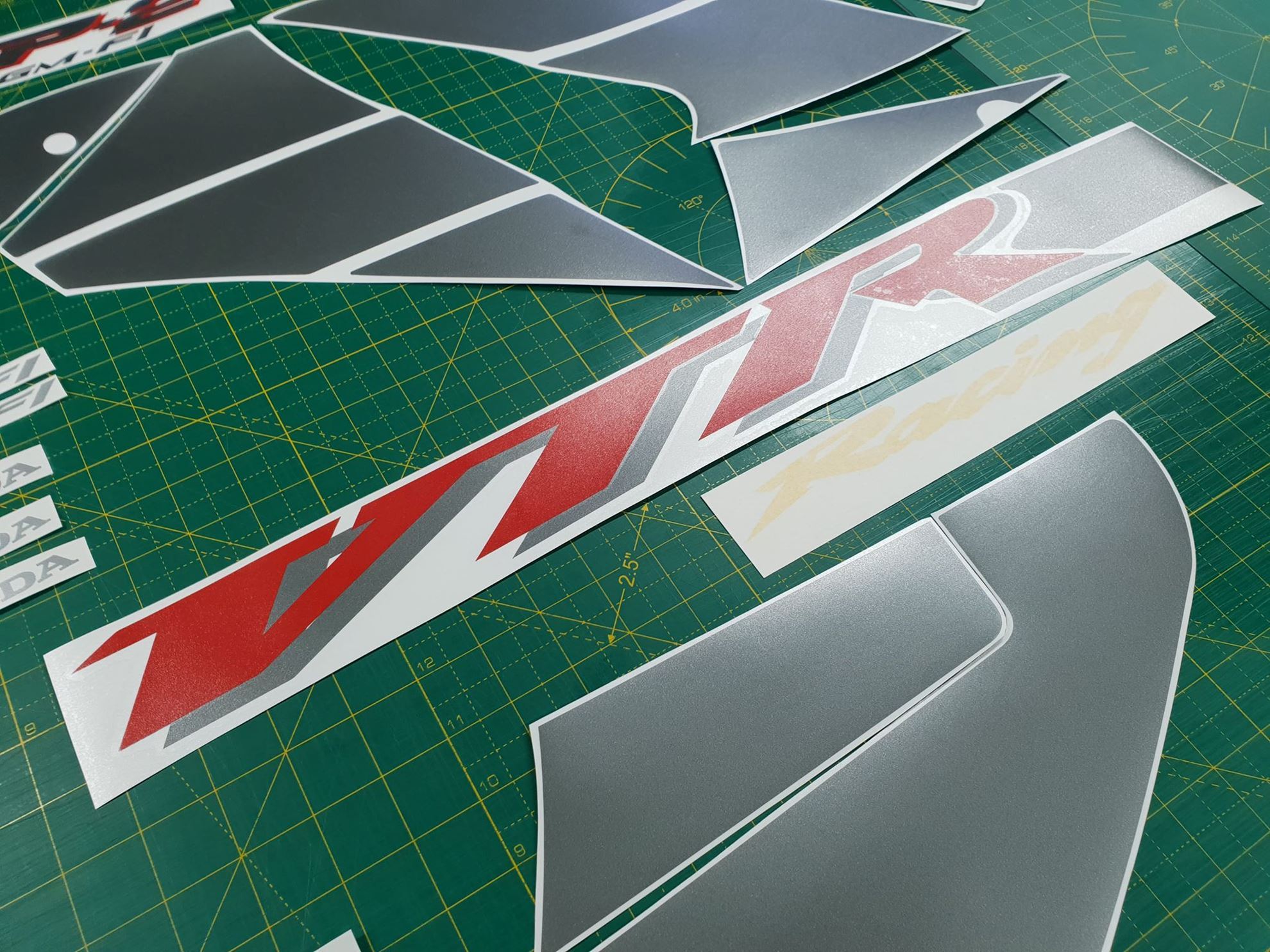 Zen Graphics - Honda VTR 1000 SP2 2002 full Restoration Decals / Stickers