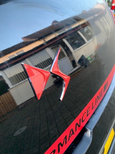 Zen Graphics - DS3 Badge overlay Decals / Stickers