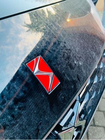 Zen Graphics - DS3 Badge overlay Decals / Stickers