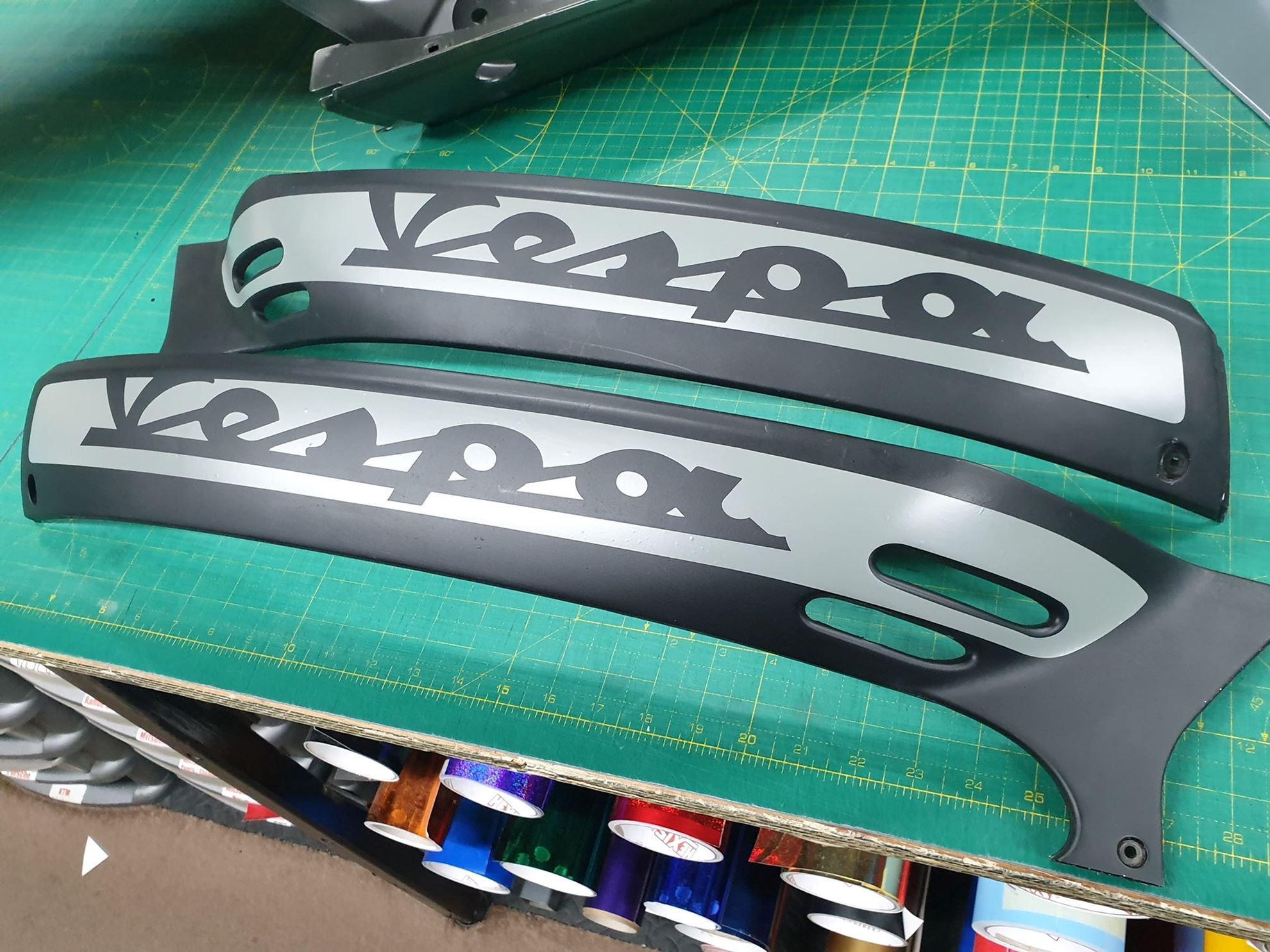 Zen Graphics - Vespa GT / GTL / Gran Turismo side Stripes / Stickers
