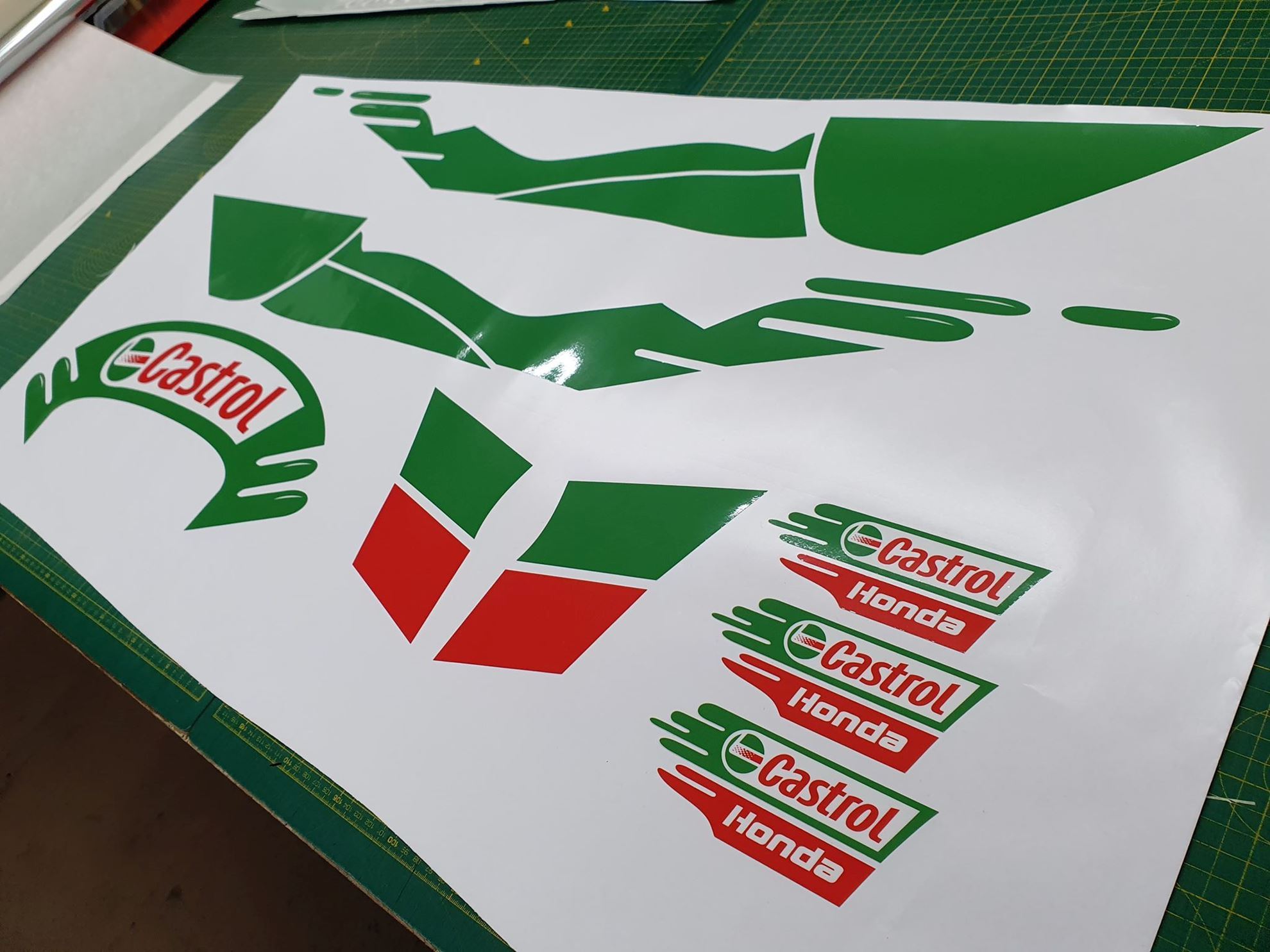 Zen Graphics - Honda CBR 1000RR 2011 Team Castrol superbike replica ...