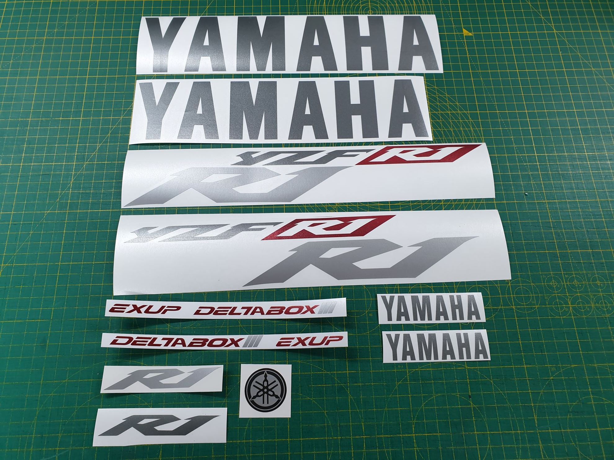 Zen Graphics - Yamaha YZF R1 2002 Replacement Decals / Stickers