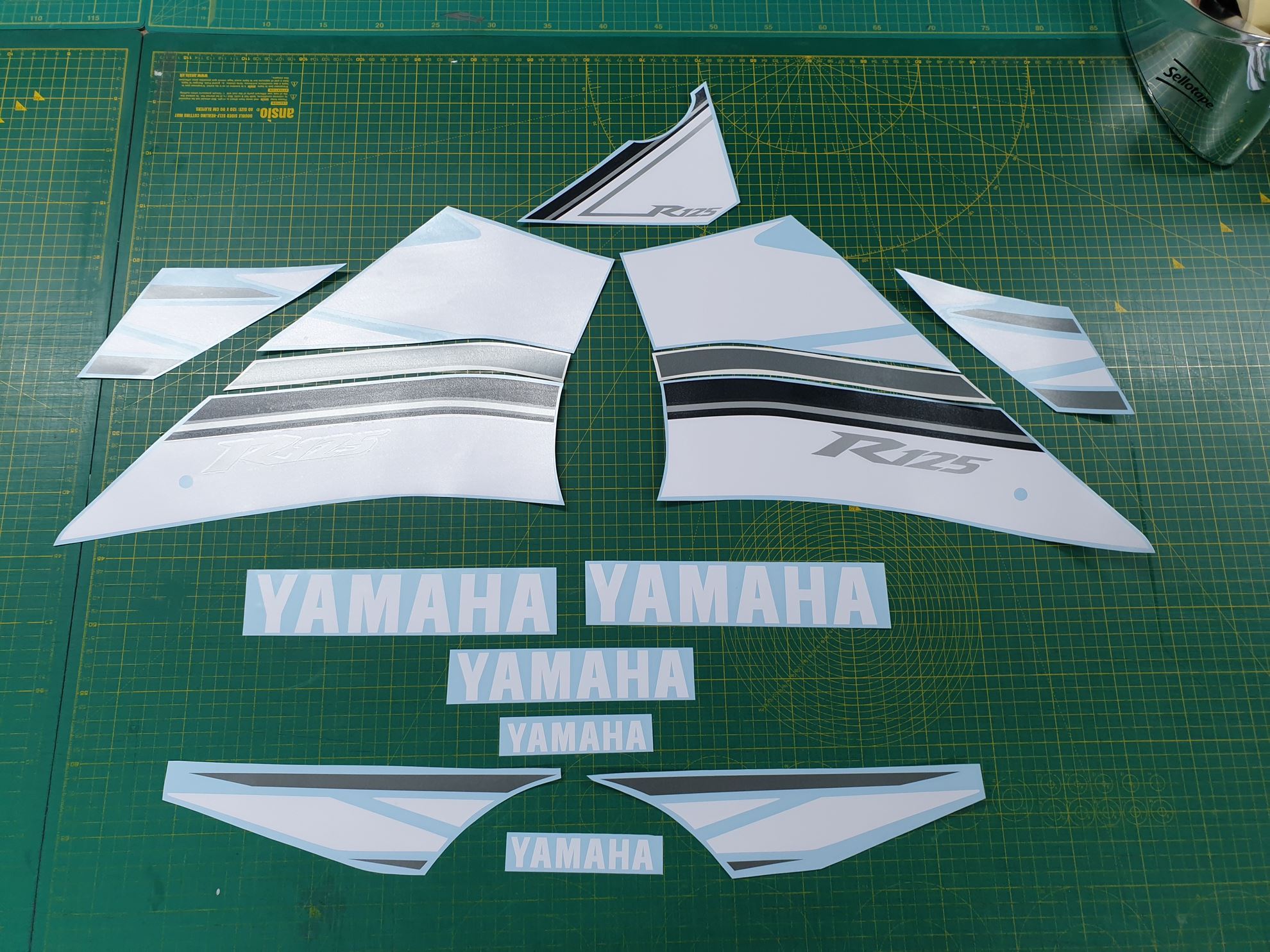 Zen Graphics - Yamaha YZF 125R 2009 replacement Decals / Stickers