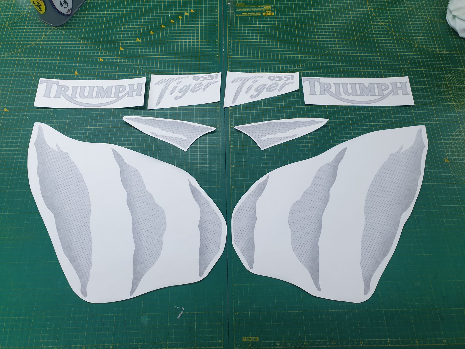 Zen Graphics - Triumph Tiger 955i Decals / Stickers