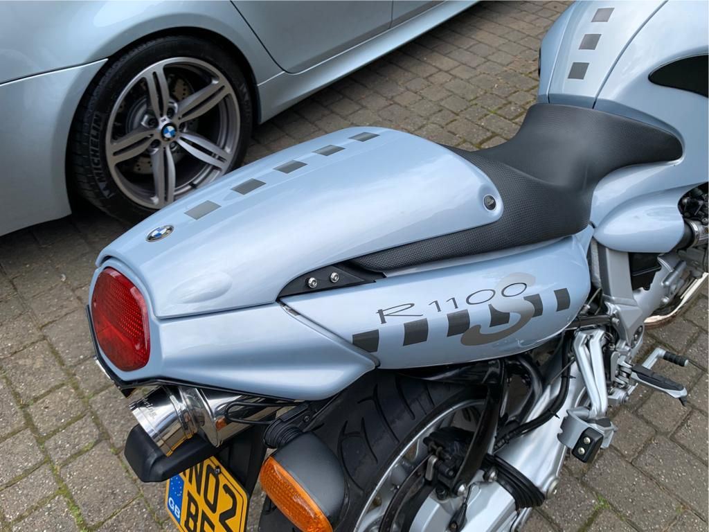 Zen Graphics - BMW R 1100 S Decals / Stickers