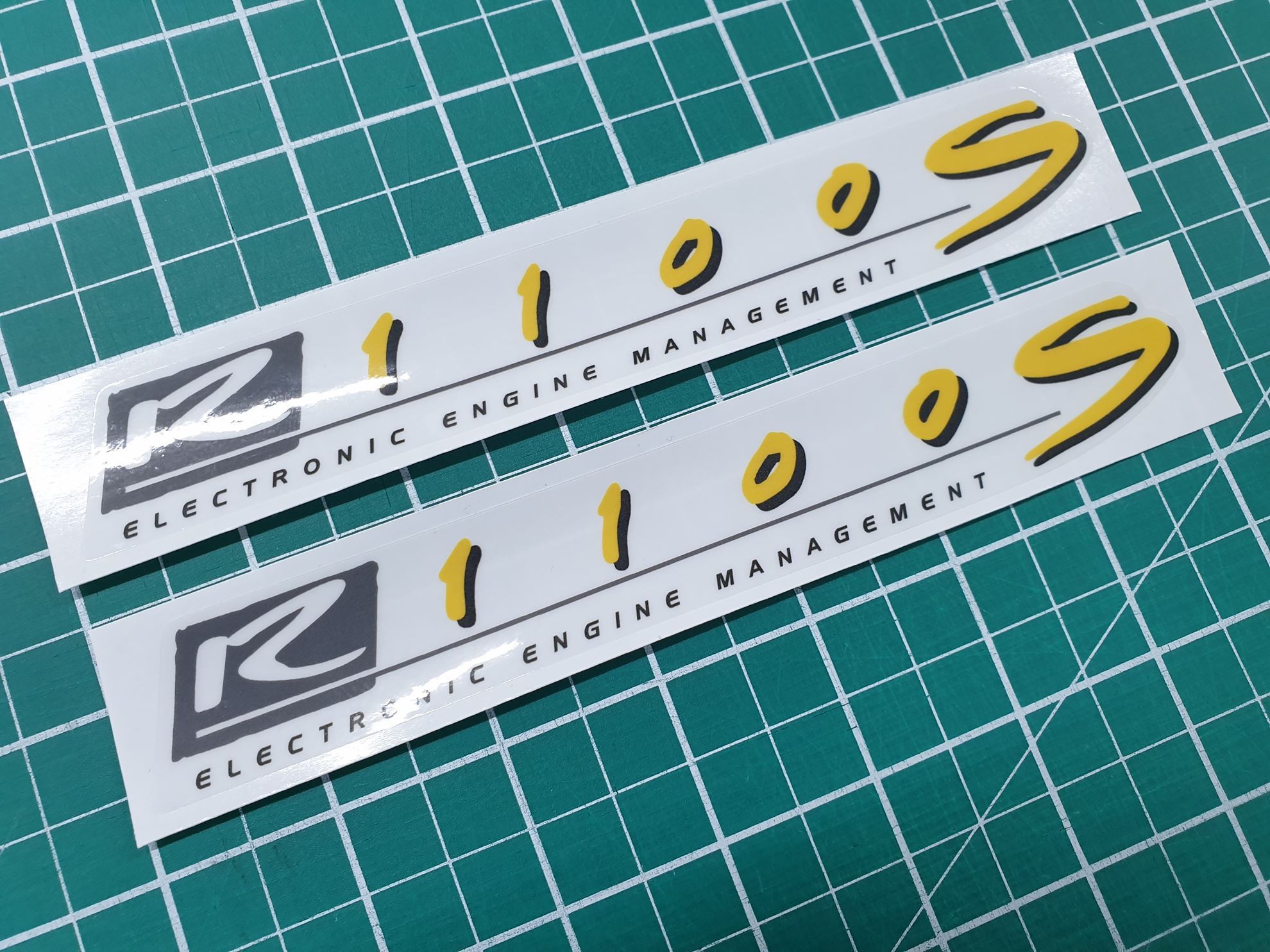 Zen Graphics - BMW R 1100 S 1998 - 2002 replacement Decals / Stickers