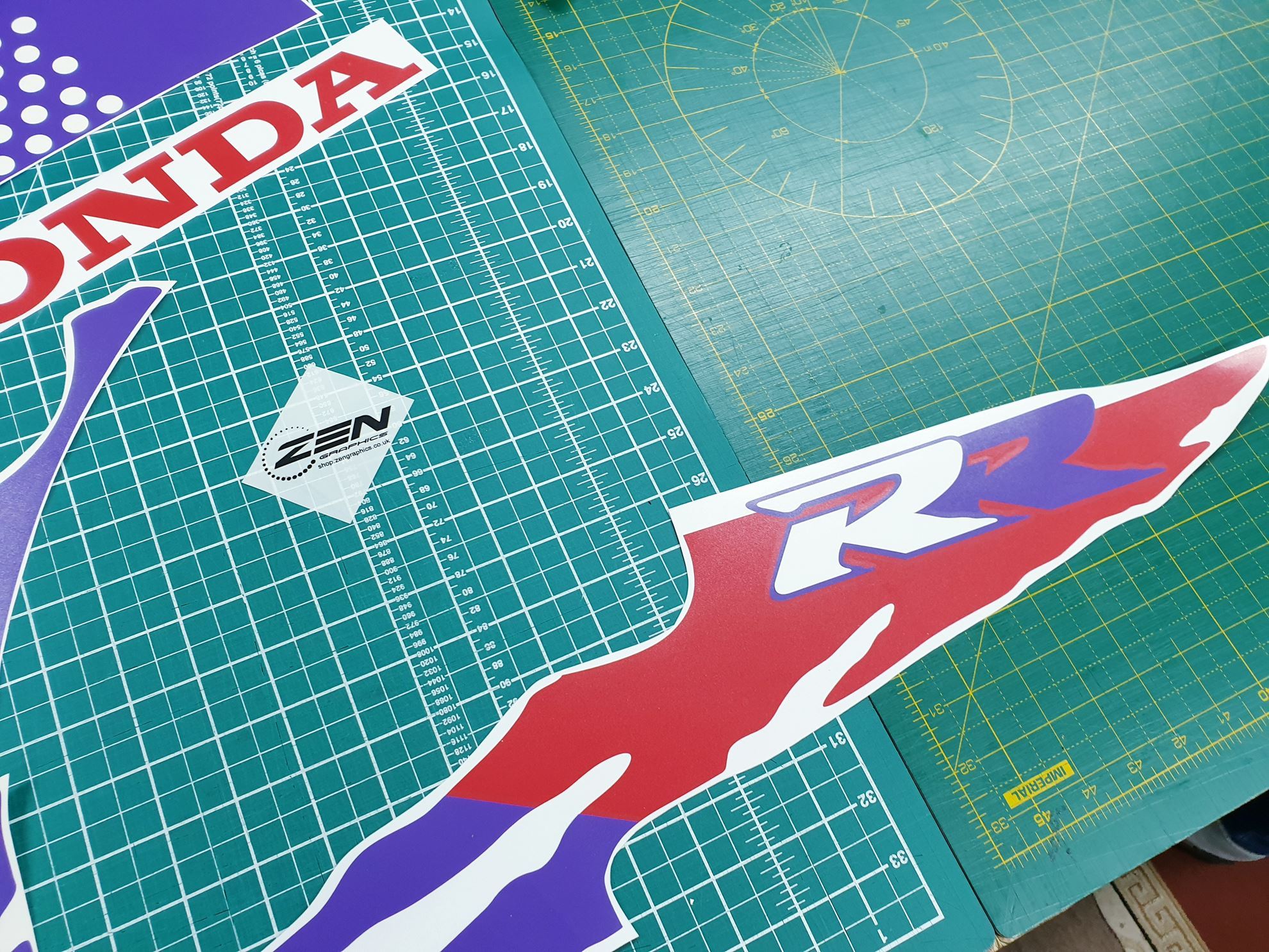 Zen Graphics - Honda CBR 900RR 1995 replacement Decals / Stickers