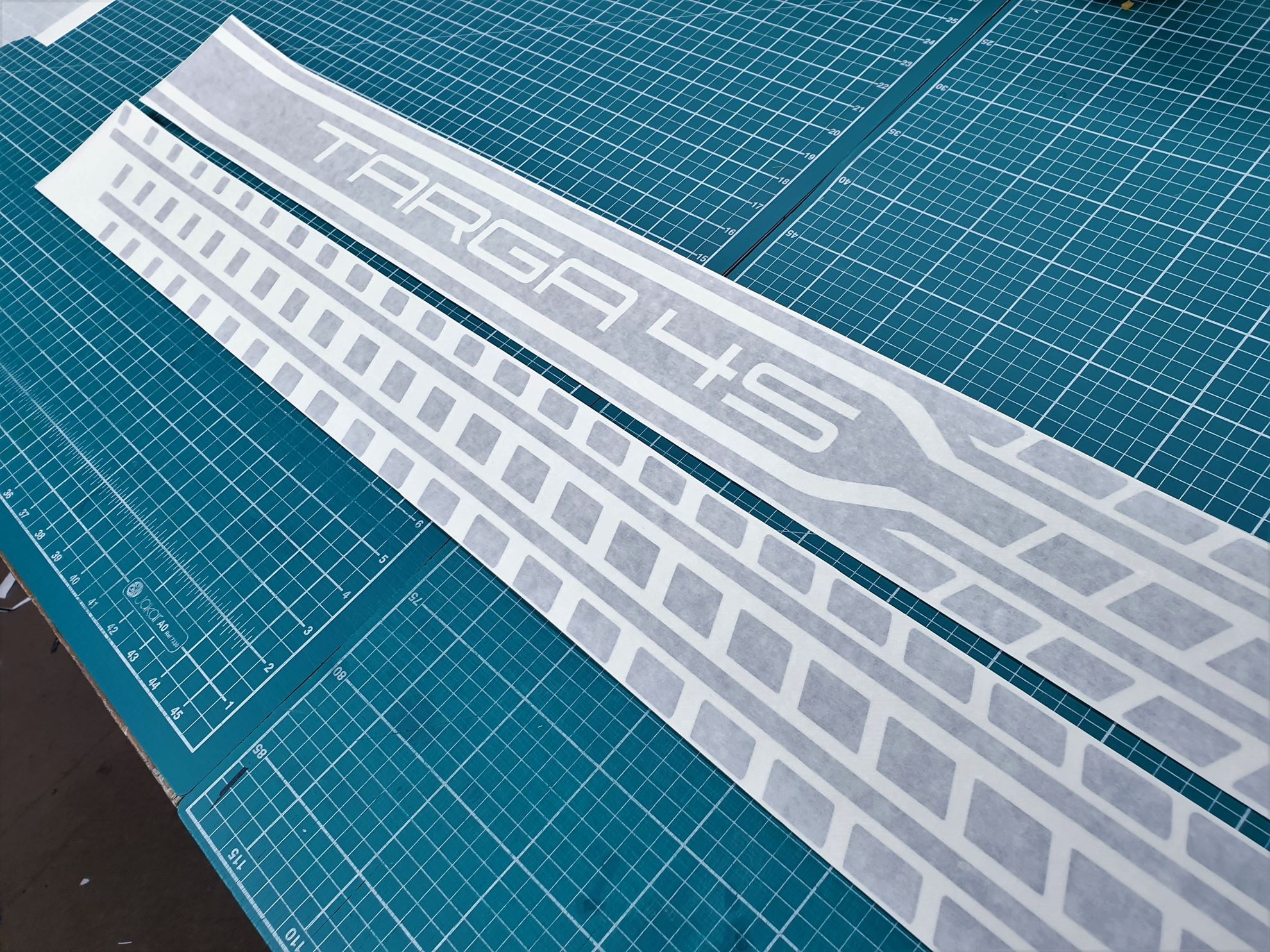 Zen Graphics - 992 / 991 side Stripes