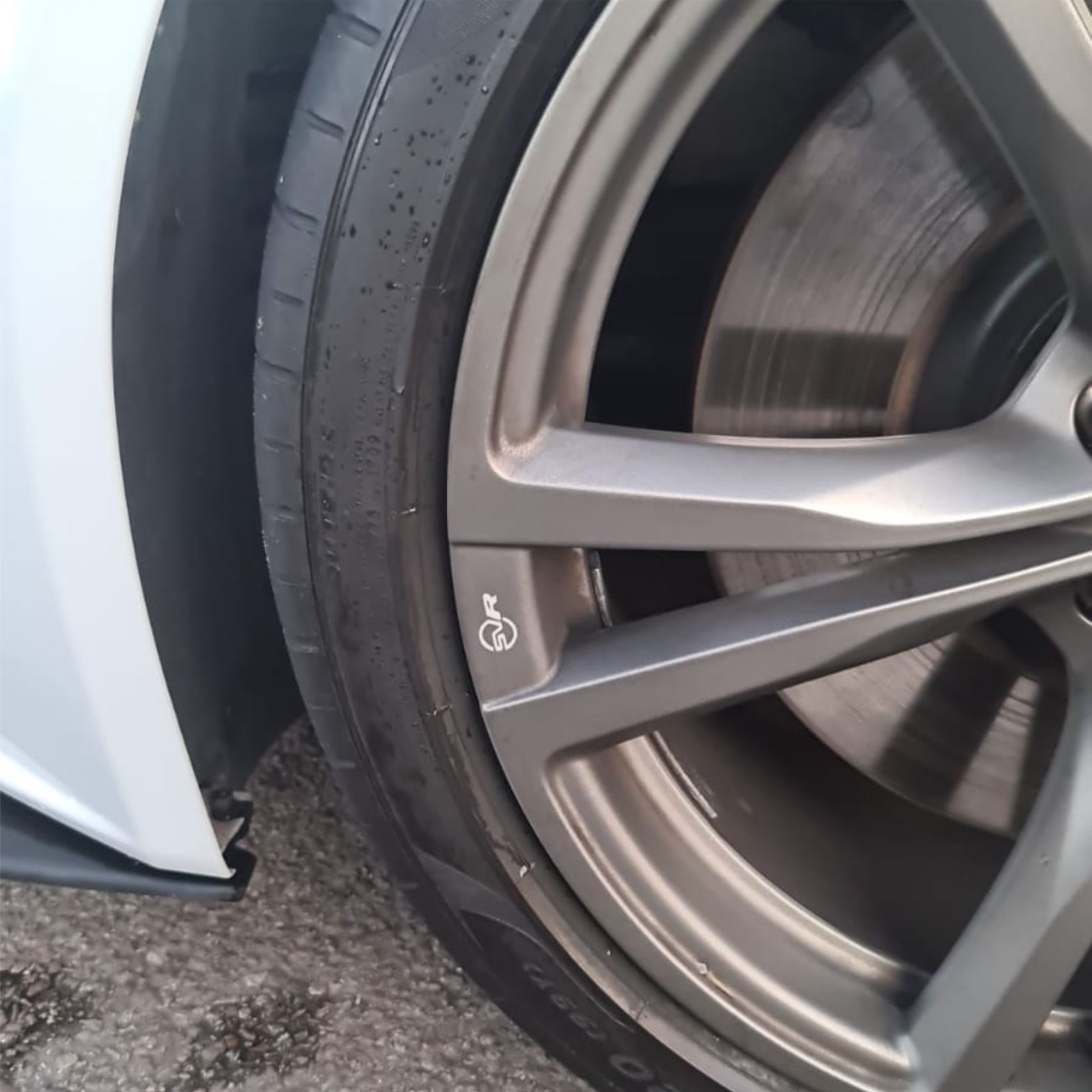 Zen Graphics - Jaguar SVR replacement Alloy Wheel rim Decals / Stickers