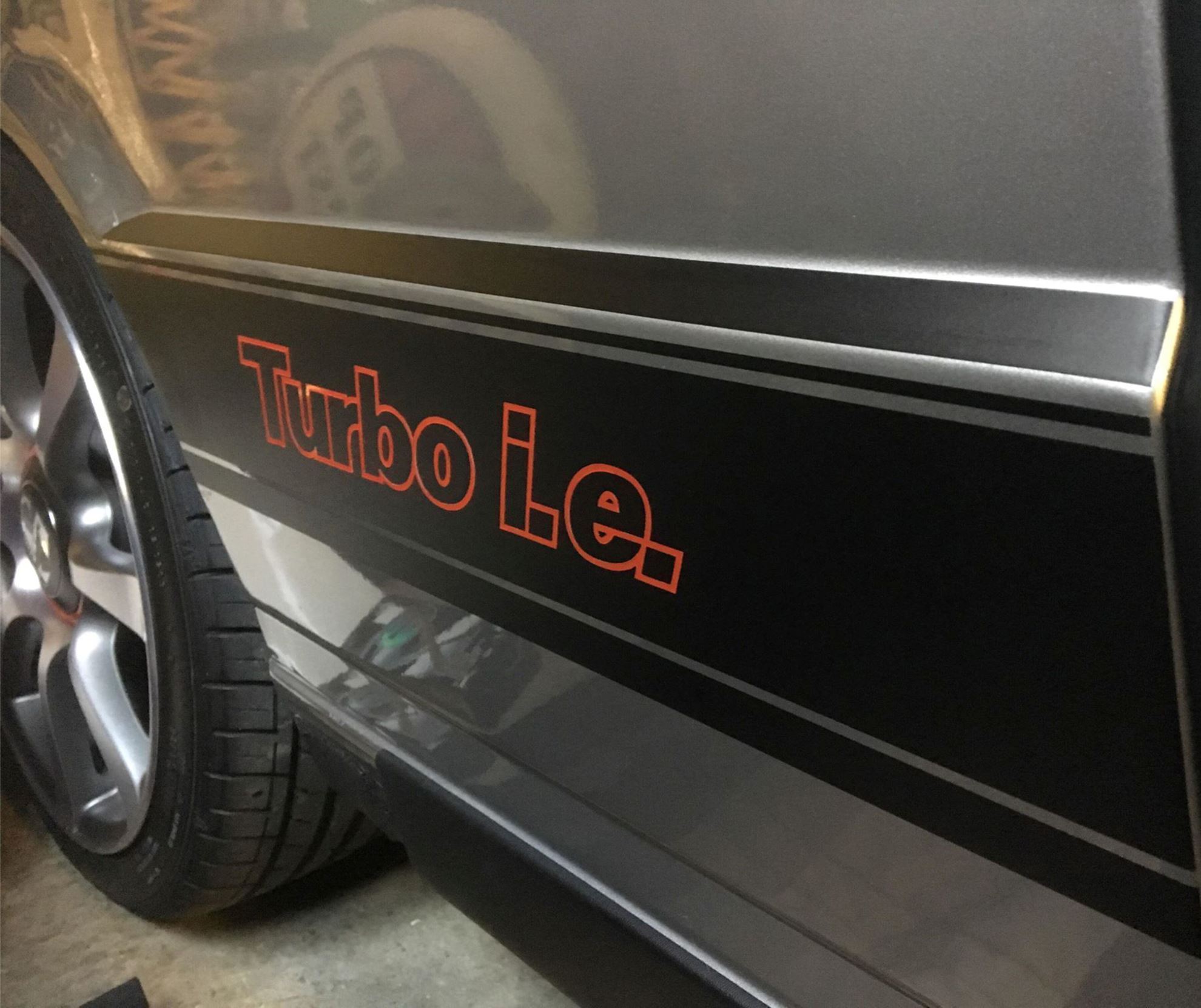 Zen Graphics - Fiat Uno Turbo i.e. Phase 2 replacement side stripes ...