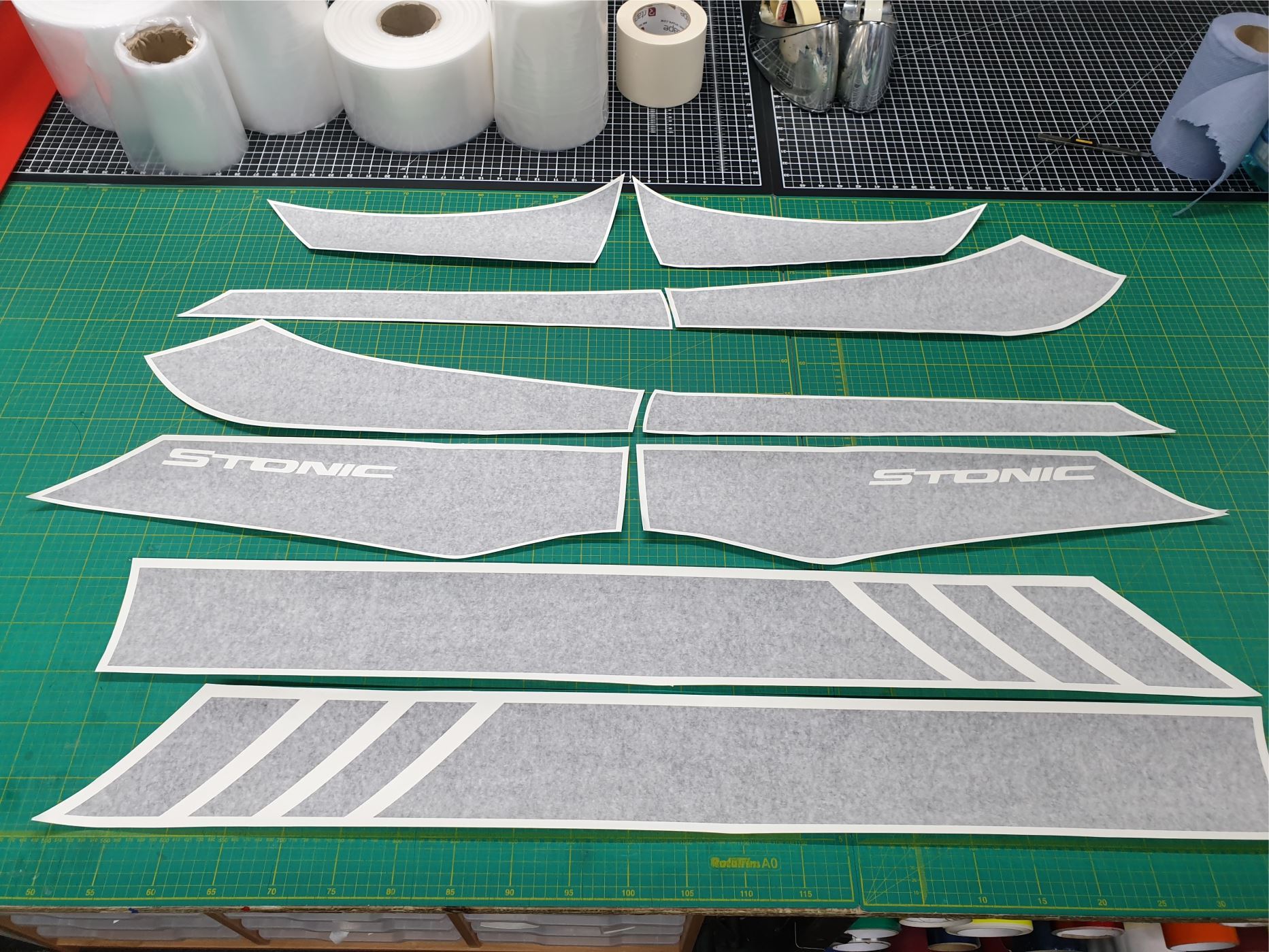 Zen Graphics - Kia Stonic 2018 onwards side, side quarter and rear ...