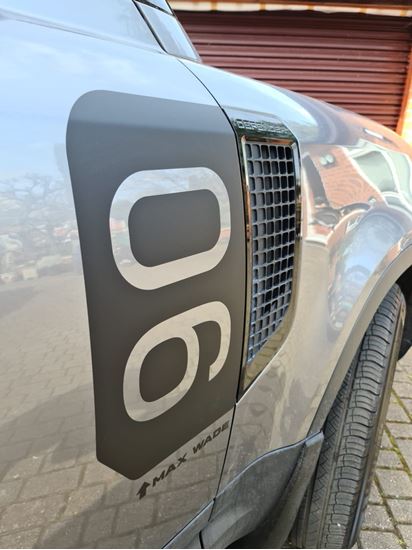 Zen Graphics - 2020 Defender 90 side vent "Max Wade" Stickers / Decals