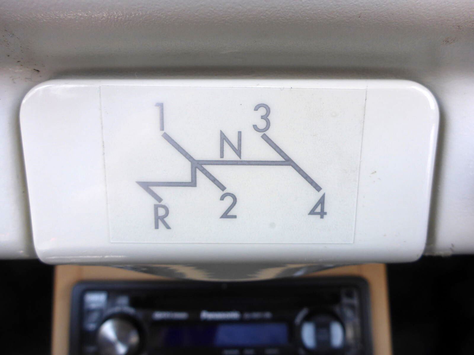 Zen Graphics - Beetle Shift Pattern for Ashtray replacement Decal / Sticker