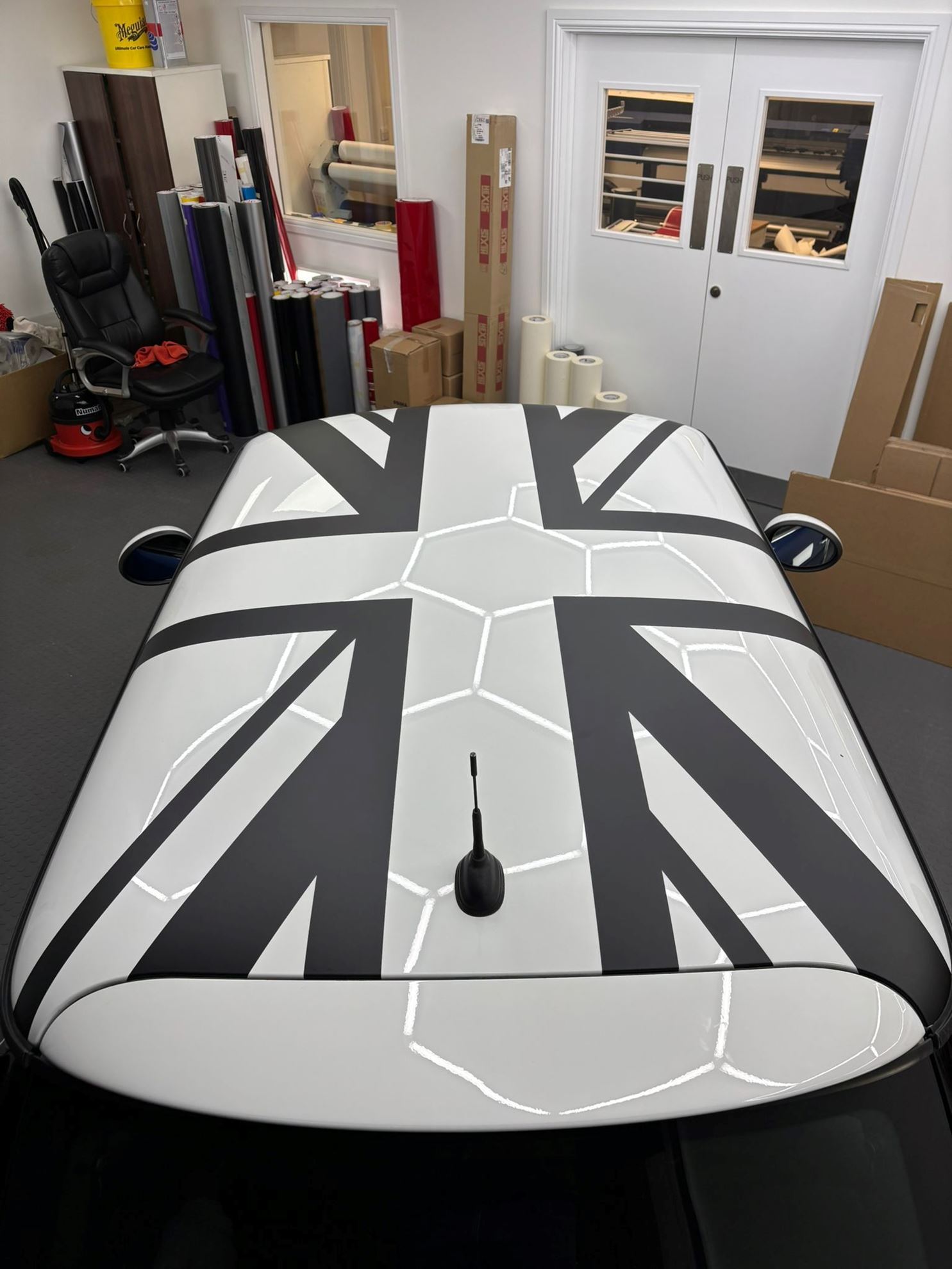 Zen Graphics - Mini R56 Union Jack roof Graphic