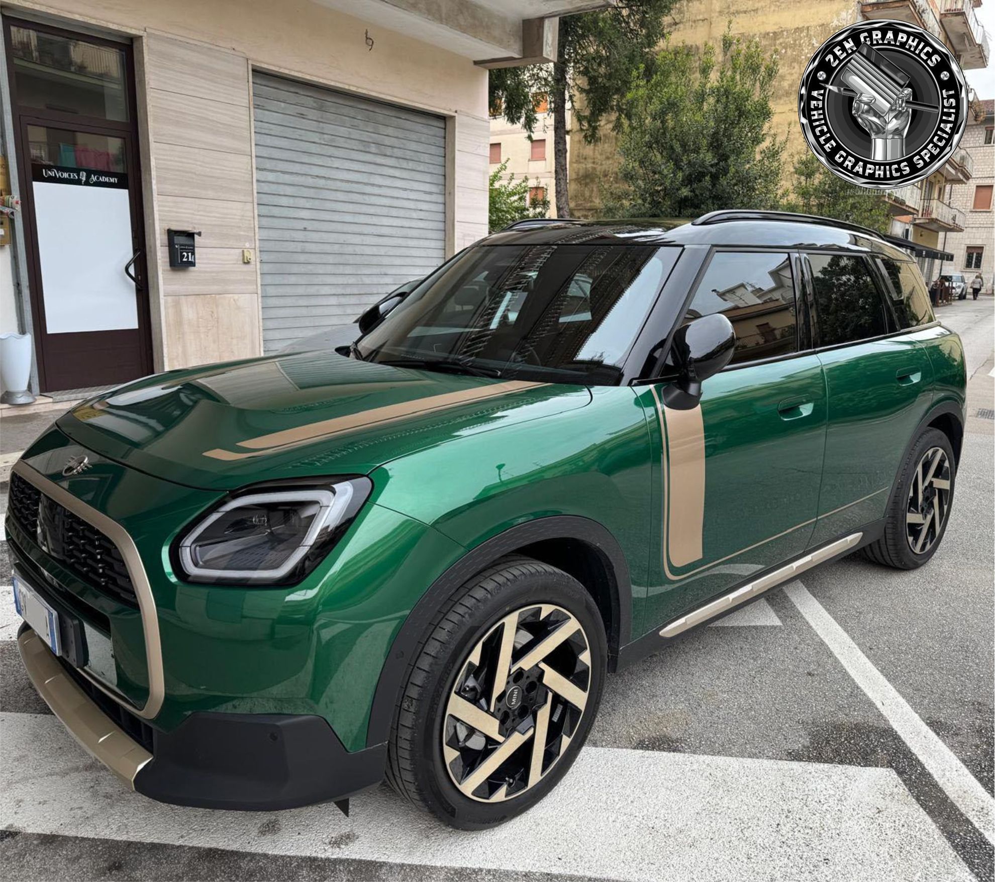 Zen Graphics - Mini U25 Countryman full Favoured replica Colour ...