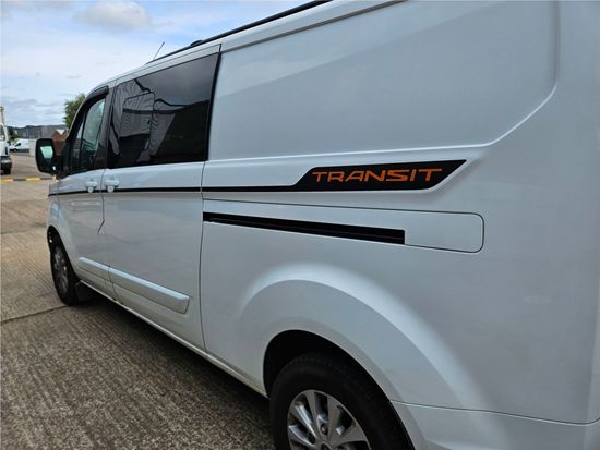 Zen Graphics - Ford Transit Custom Stripes